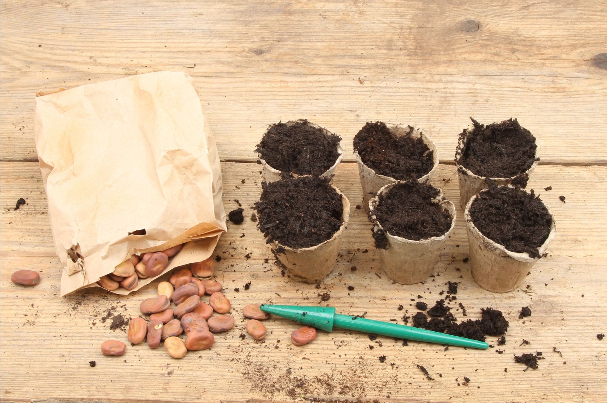 How to Set Up & Use a Potting Bench| Install-It-Direct