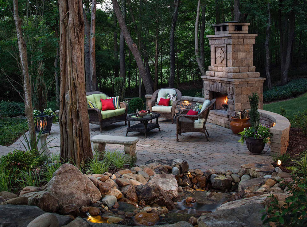 50 Stylish Backyard Landscaping Ideas | Install-It Direct