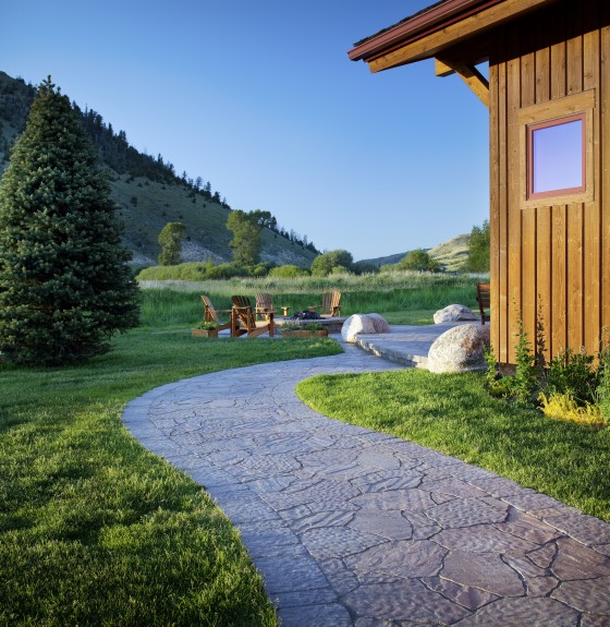 Walkway Material & Designs for California Homes | Install-It-Direct