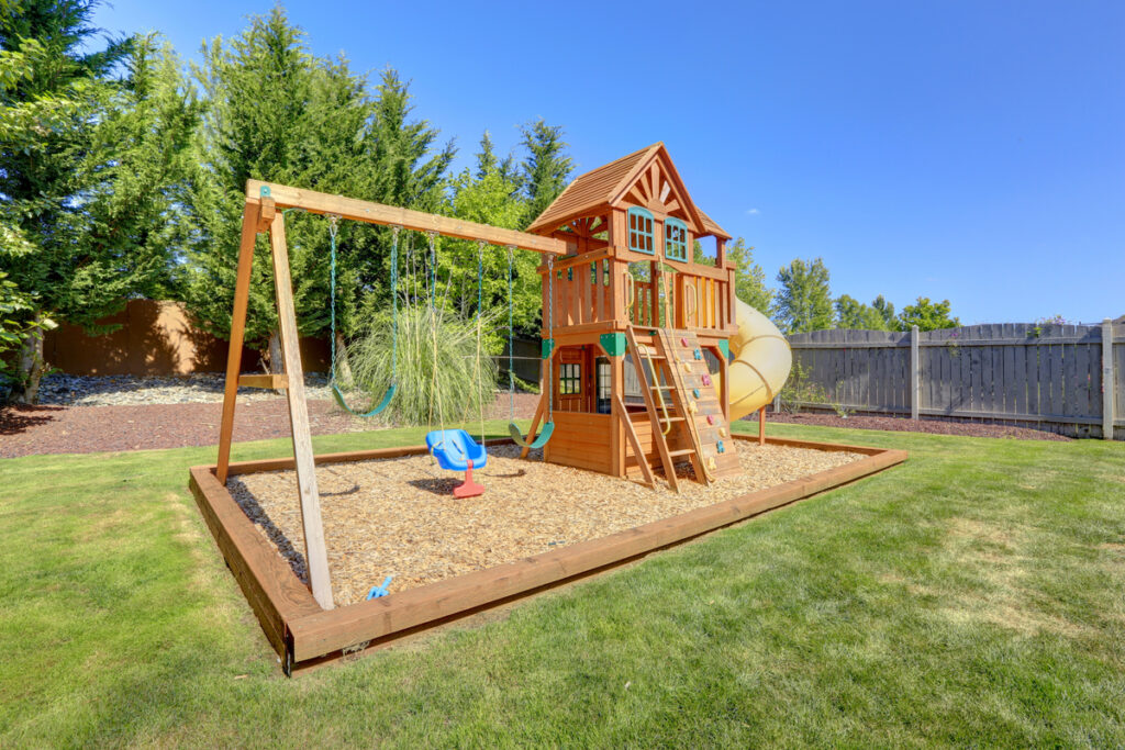15 Ultra Kid-Friendly Backyard Ideas | Install-It-Direct