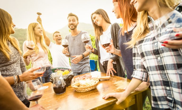 How to Host an Outdoor Wine Tasting Party (Guide) | Install-It-Direct