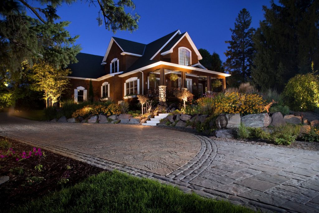 How to Design Landscape Lighting - INSTALL-IT-DIRECT